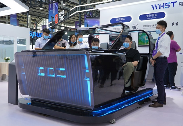 Xi stresses developing smart transport, logistics- China.org.cn