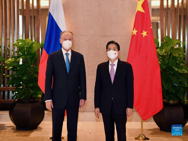 China, Russia hold meeting on law-enforcement, security cooperation ...