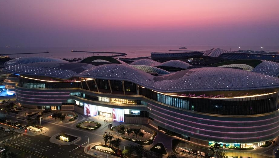 Night view of Haikou, S China's Hainan - China.org.cn