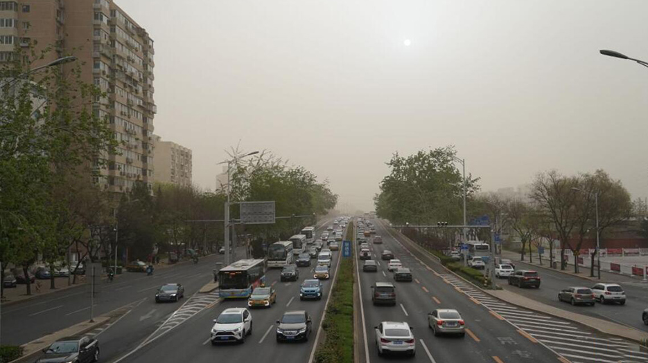 Sandstorm hits Beijing- China.org.cn