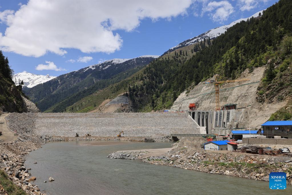 CPEC hydropower project achieves dam capping in Pakistan- China.org.cn