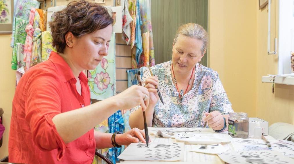 Chinese traditional culture attracts curiosity and admiration of ...