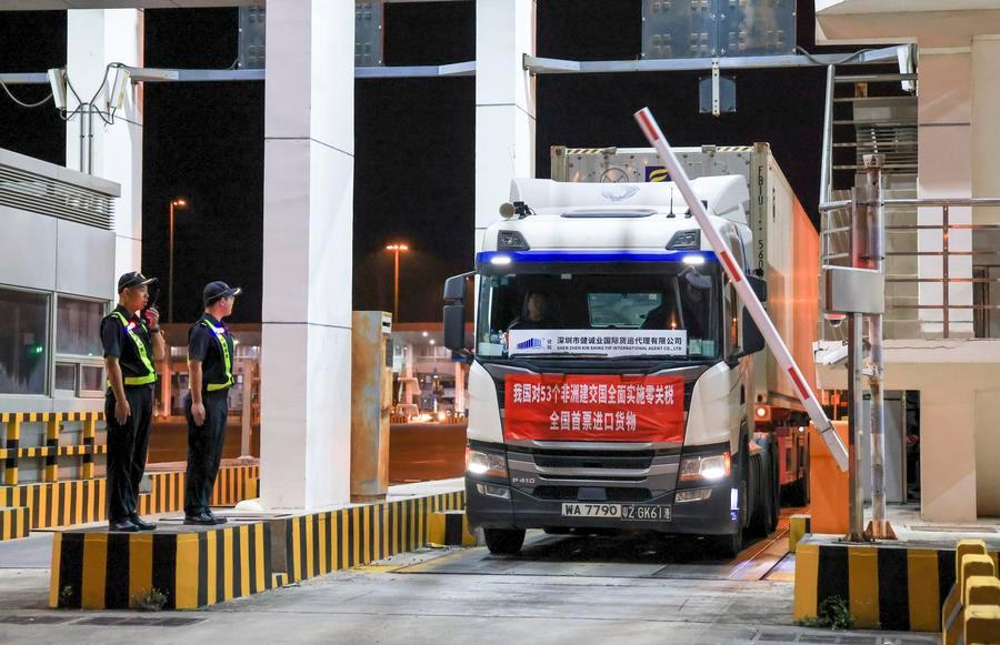 Fresh African goods hit Chinese market under new zero-tariff policy ...